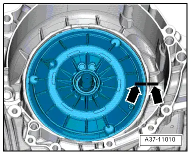 Audi Workshop Manuals > A5 > Power transmission > Servicing multitronic ...