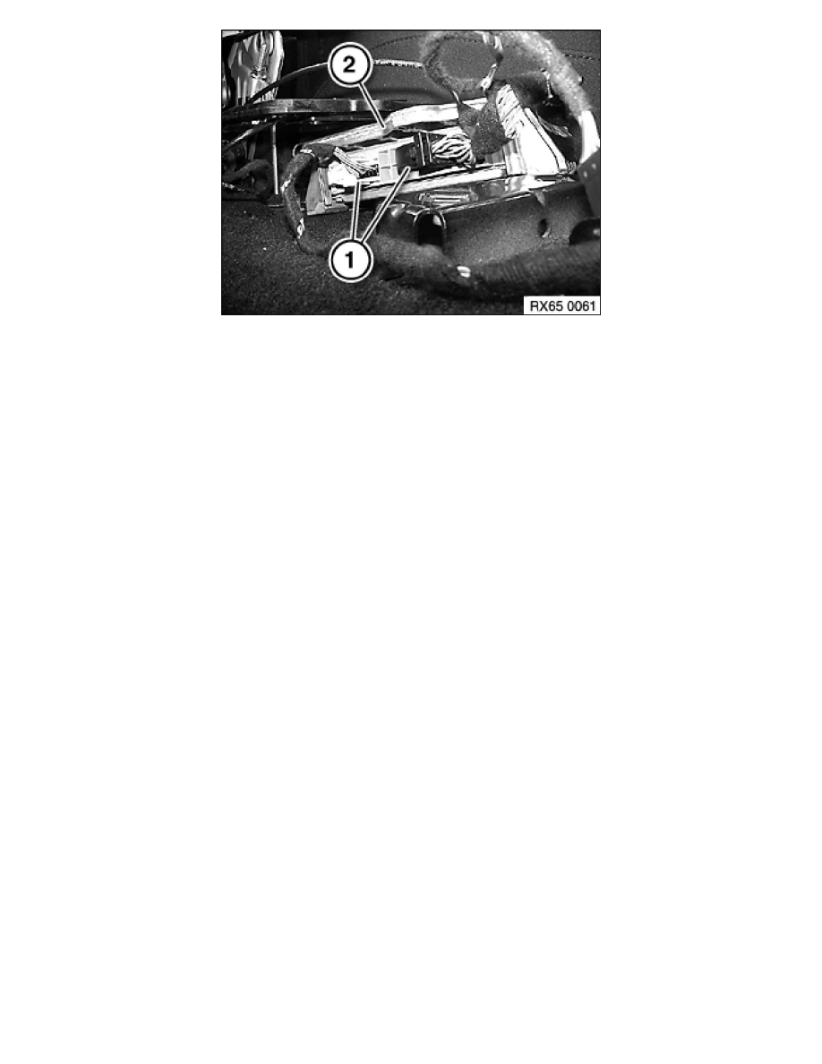 Mini Workshop Service and Repair Manuals > Cooper JCW Clubman (R55) L4 ...