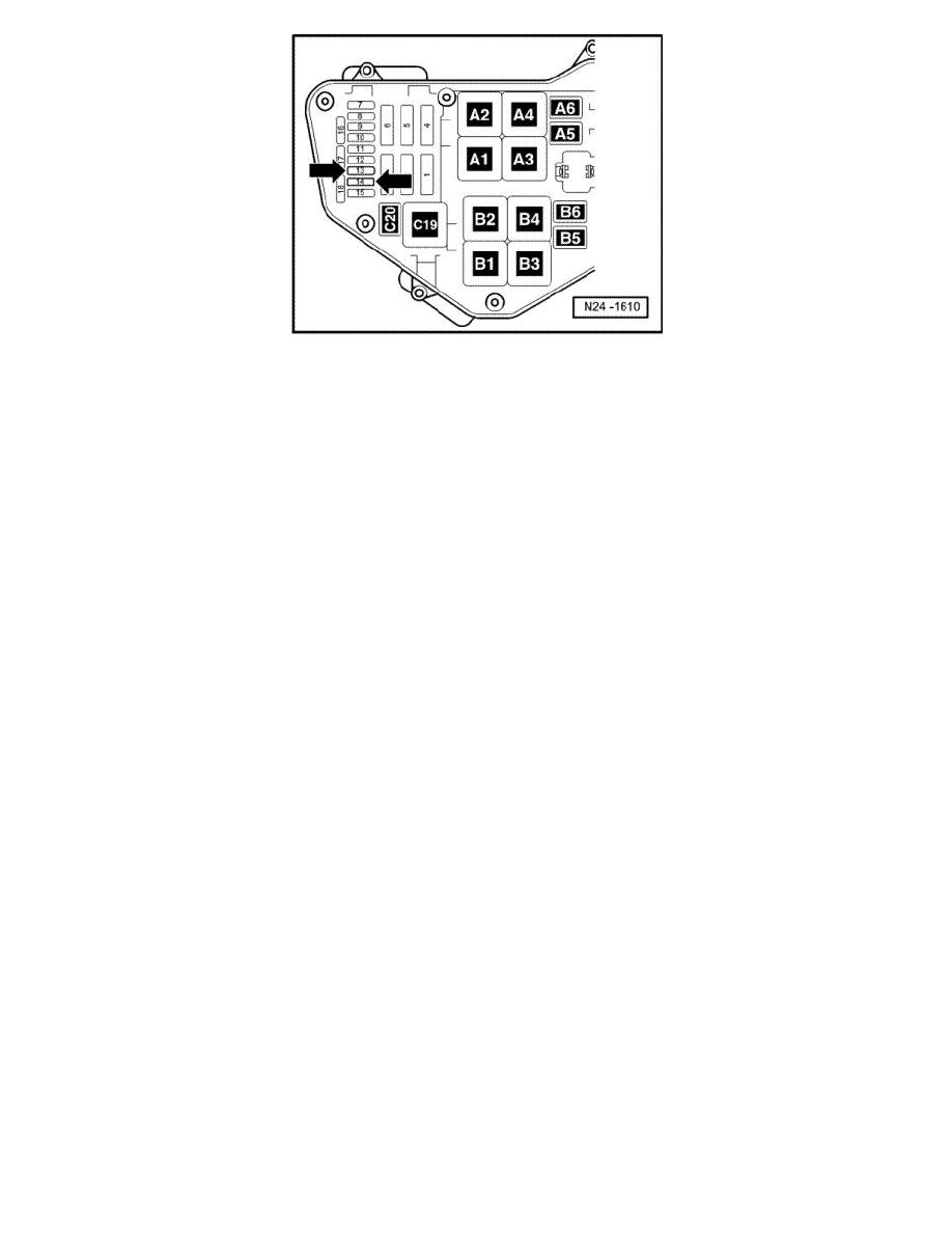 Volkswagen Workshop Service and Repair Manuals > Touareg V8-4.2L (AXQ ...
